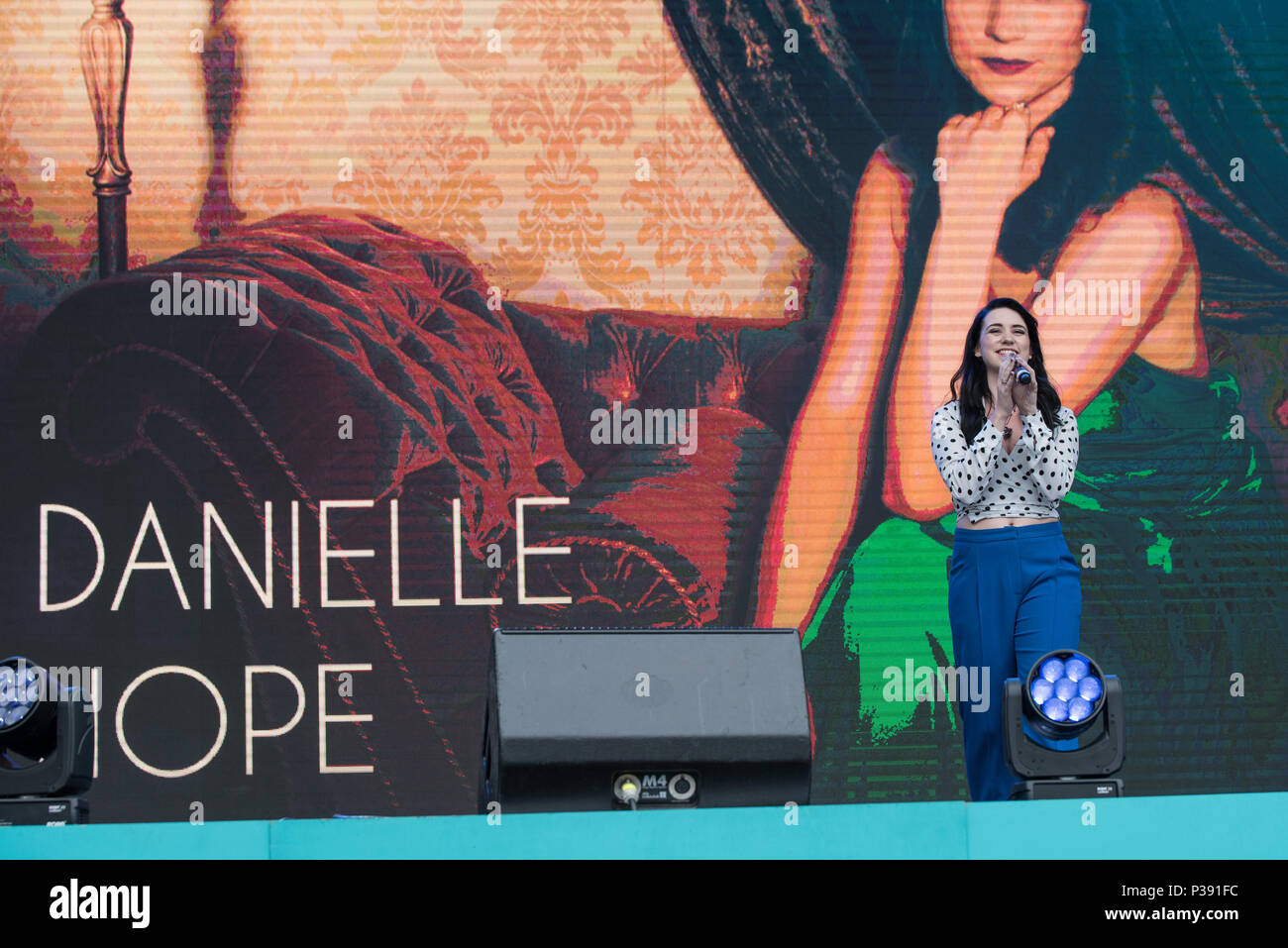 Danielle henry hi-res stock photography and images - Alamy