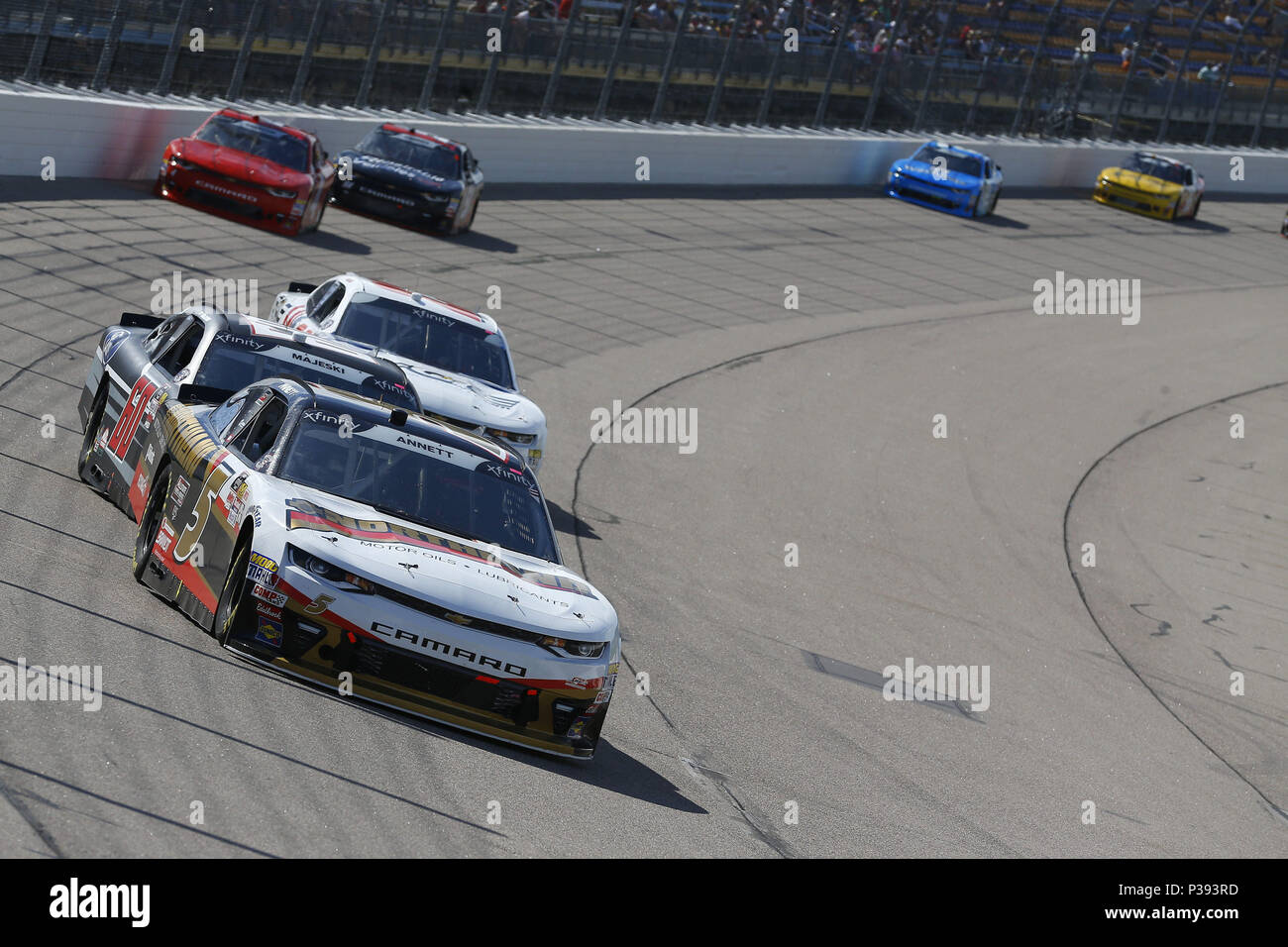 Newton, Iowa, USA. 17th June, 2018. Michael Annett (5) brings his car ...