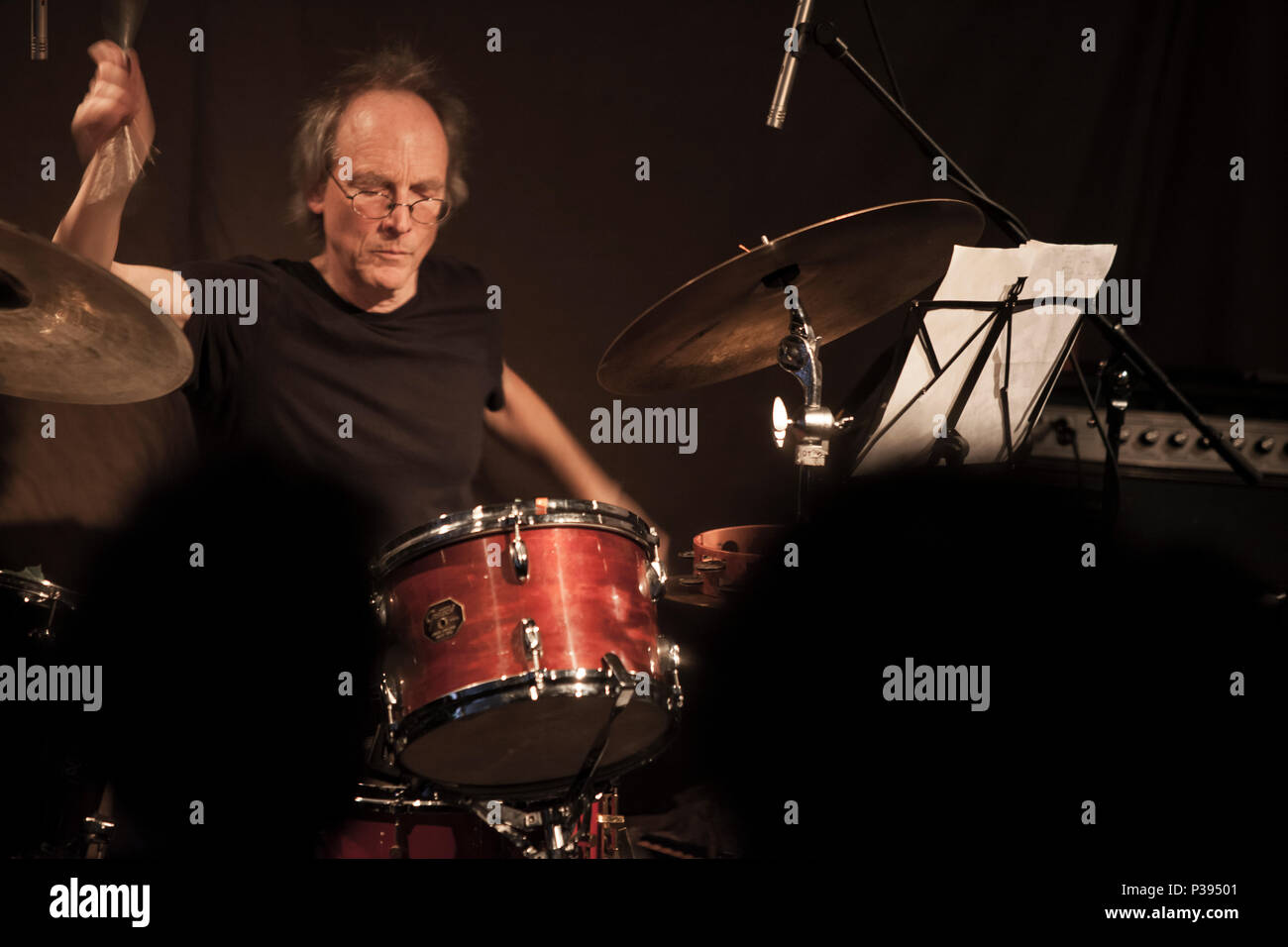 Henry cow rock band hi-res stock photography and images - Alamy