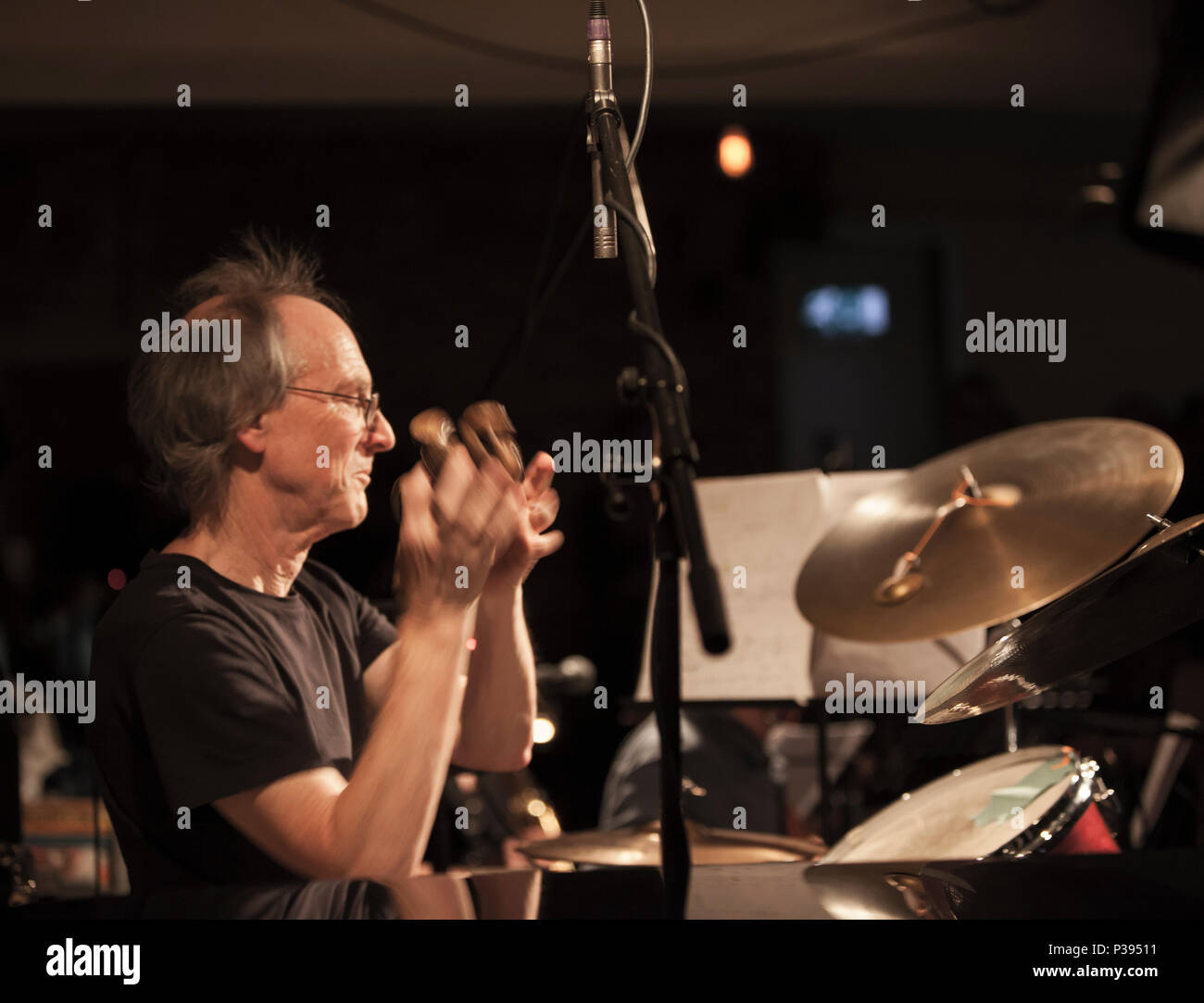 Henry cow rock band hi-res stock photography and images - Alamy