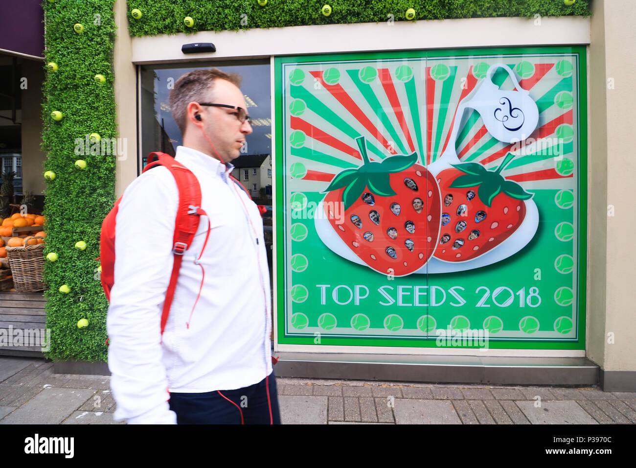 Wimbledon tennis shop display hi-res stock photography and images - Alamy