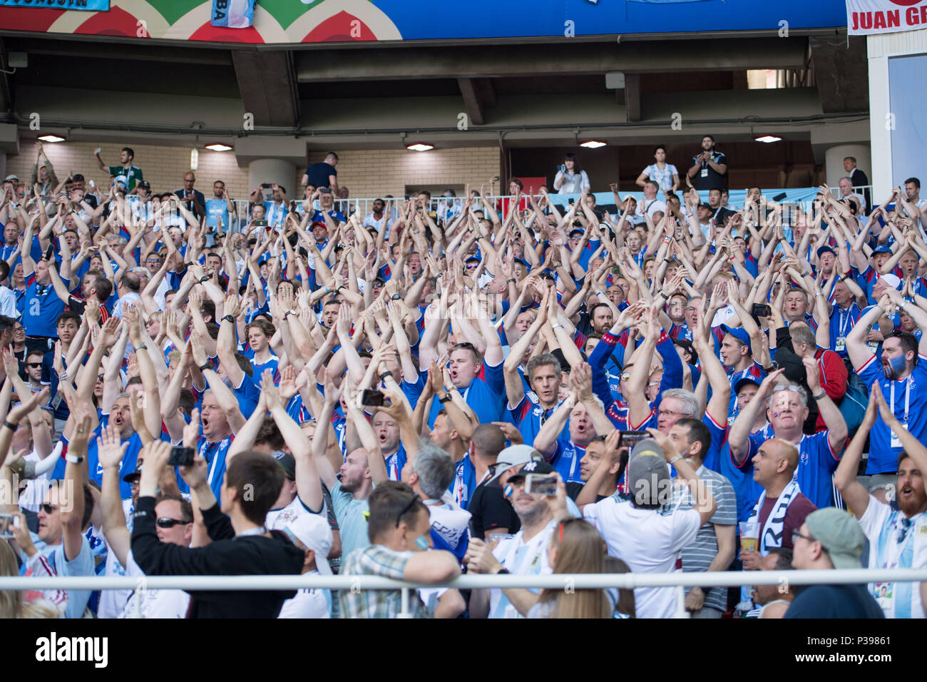 Iceland fans cheer on hi-res stock photography and images - Alamy
