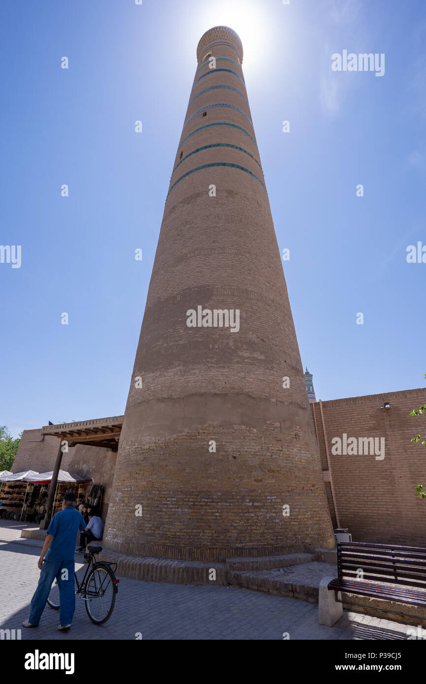 Djuma mosque minaret Khiva Uzbekistan Stock Photo - Alamy