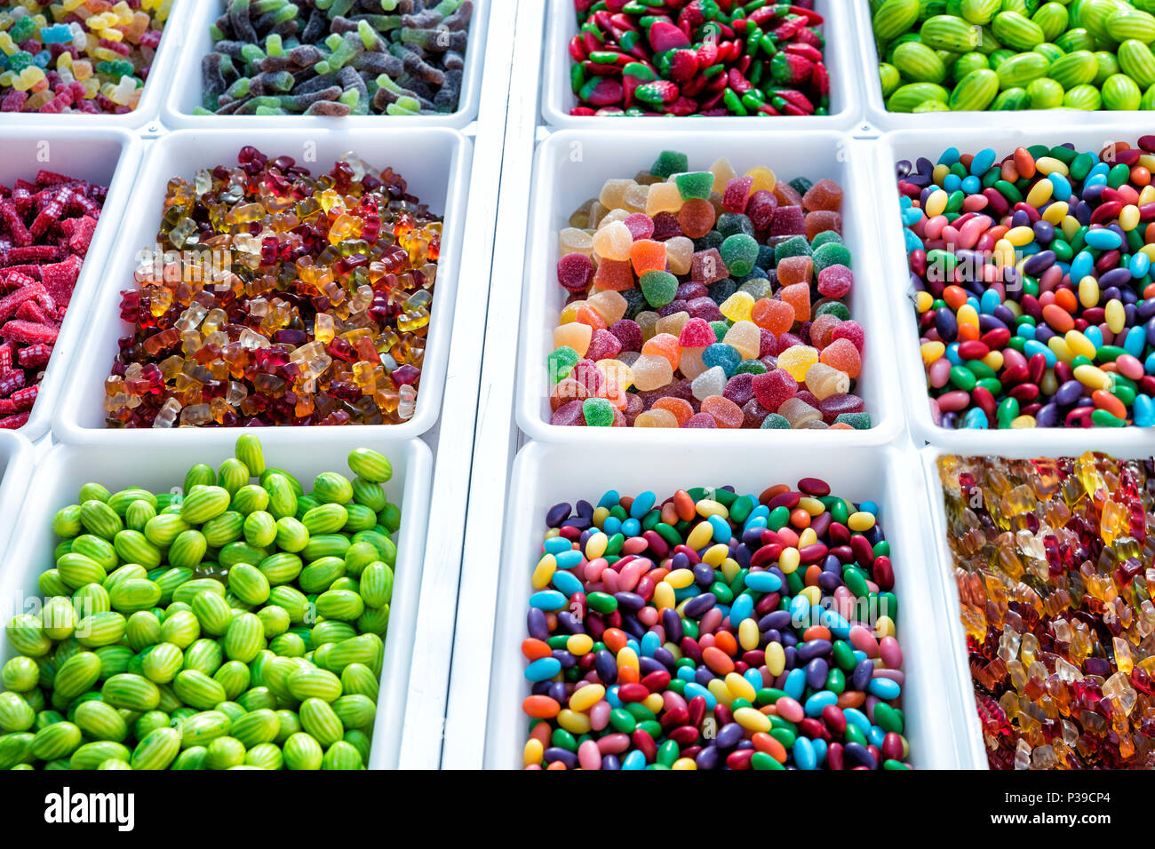 Organized market hi-res stock photography and images - Alamy