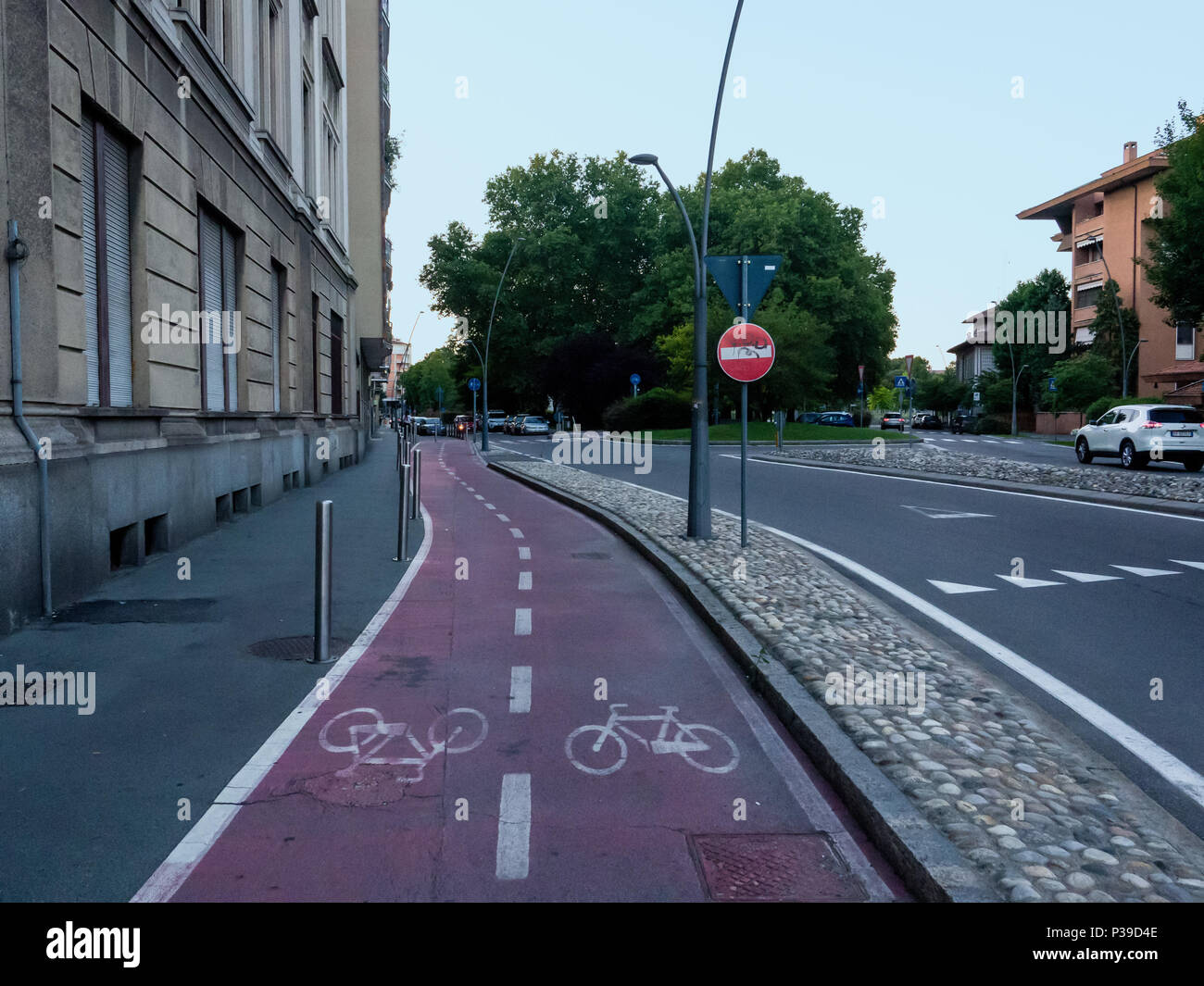 Bike path to school safety hi-res stock photography and images - Alamy