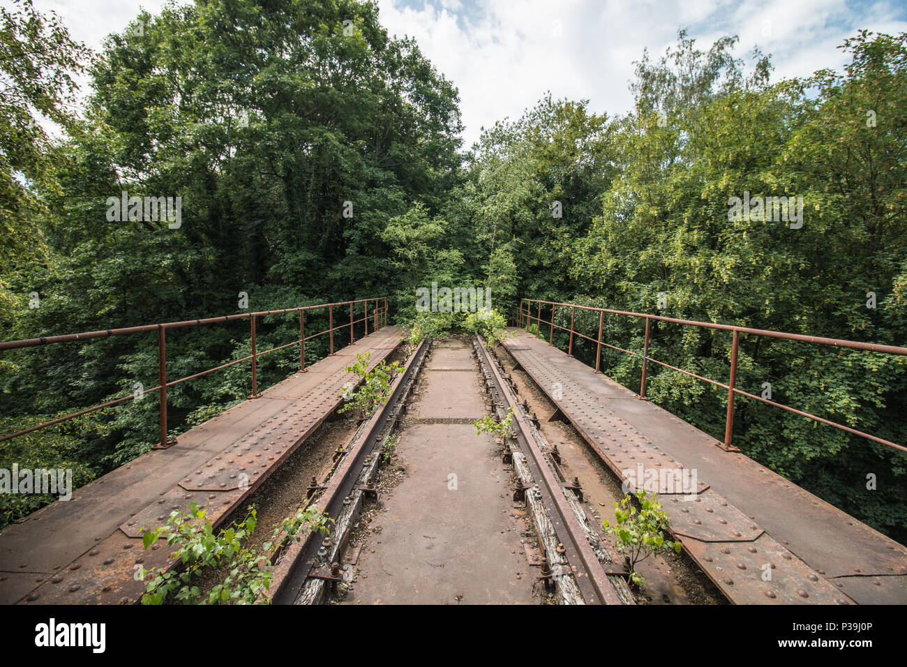 Abandoned railway Stock Photo - Alamy