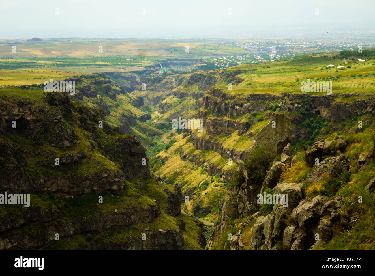 Ravine background hi-res stock photography and images - Alamy