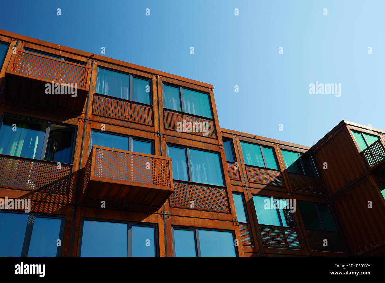 Containers hall hi-res stock photography and images - Alamy