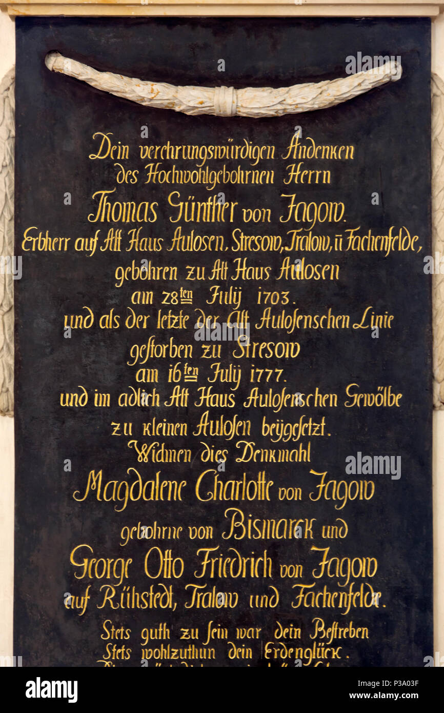 Vertical plaque hi-res stock photography and images - Alamy