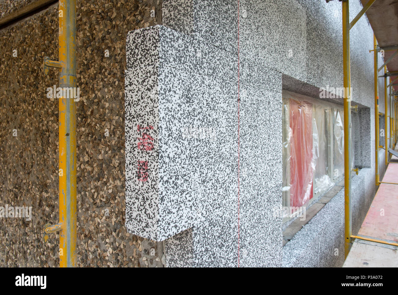 Berlin, Germany, installation of thermal insulation on a building Stock ...