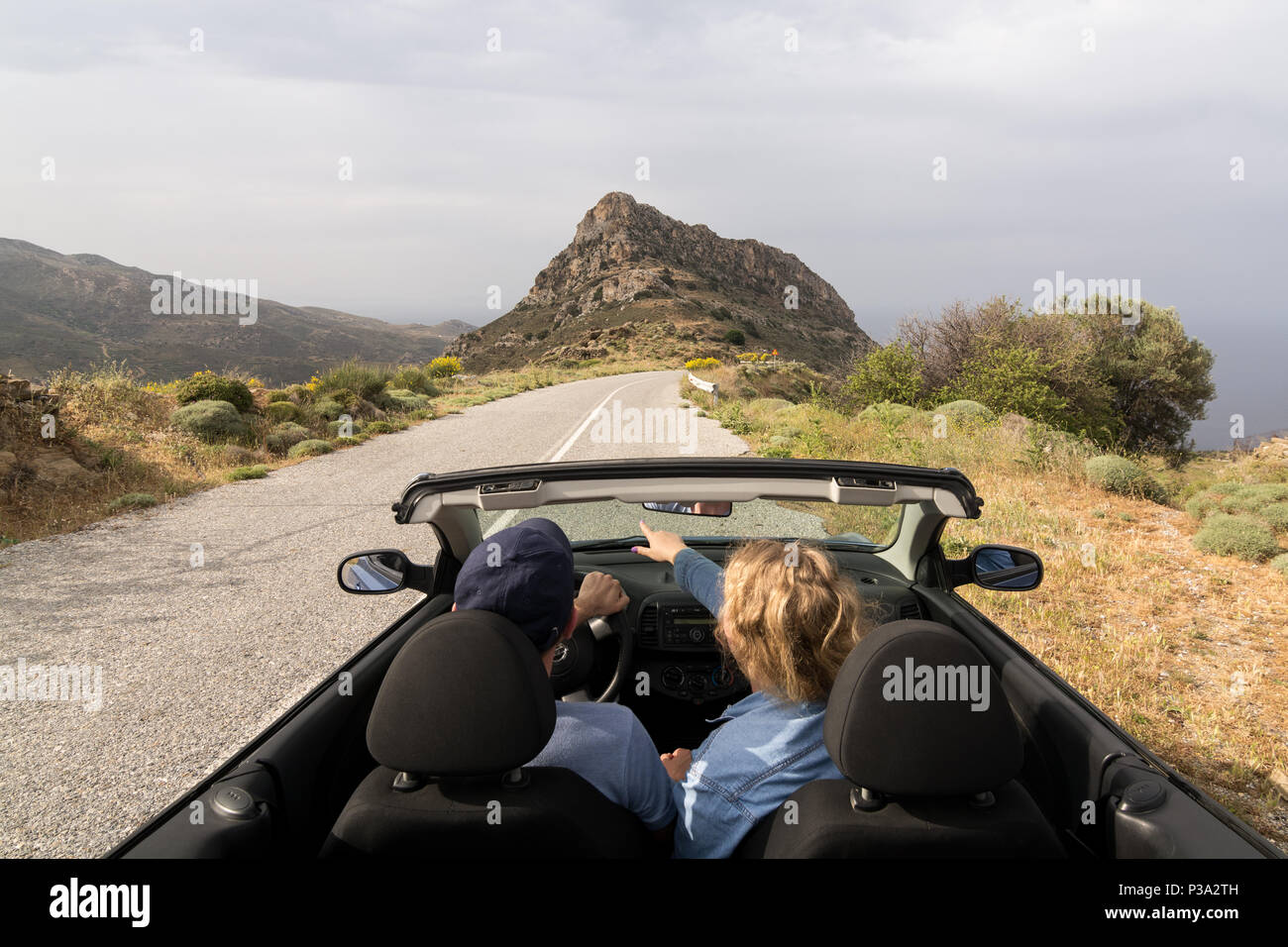 Woman on roof of car hi-res stock photography and images - Alamy
