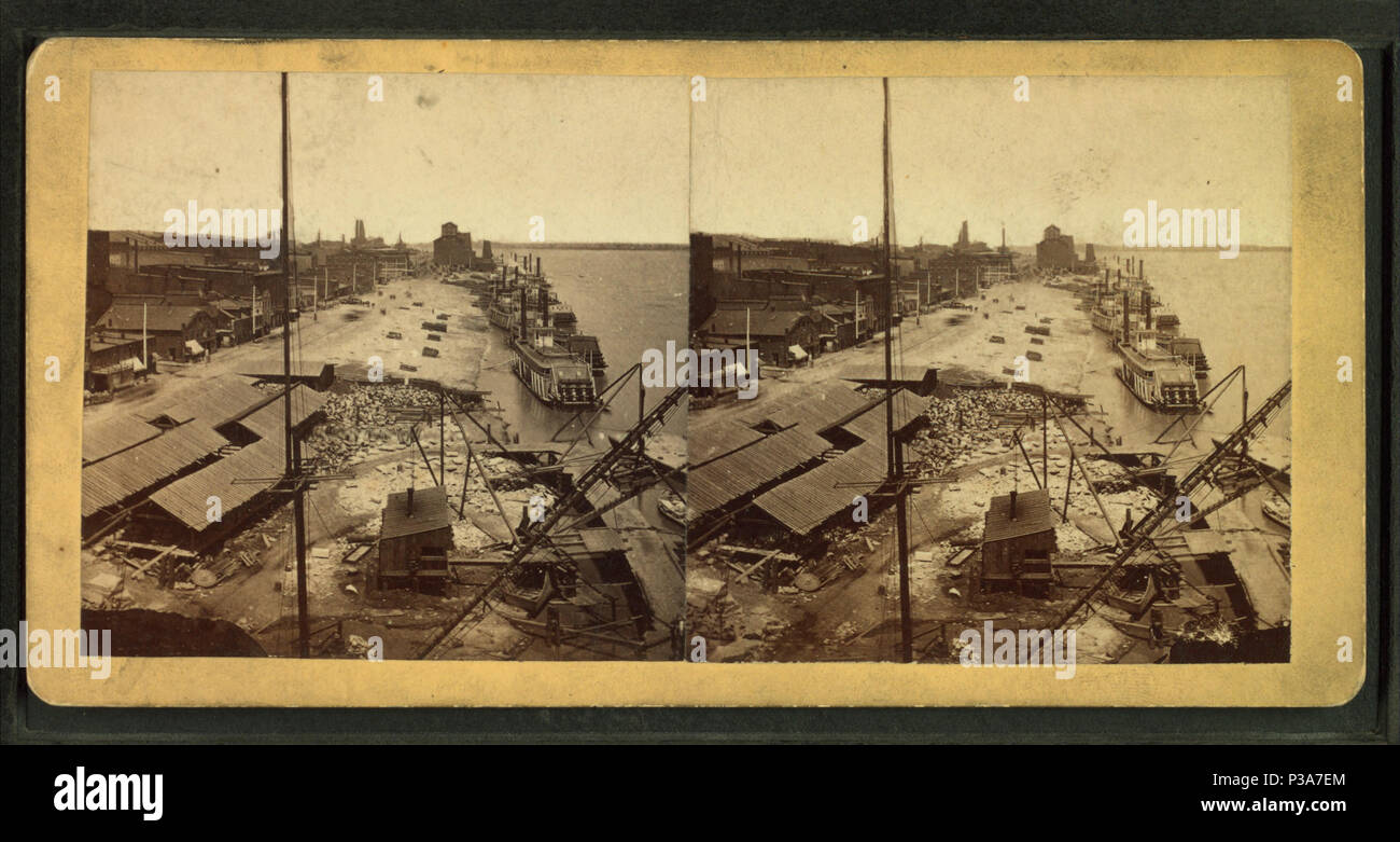 Missouri river riverfront bridge hi-res stock photography and images - Alamy