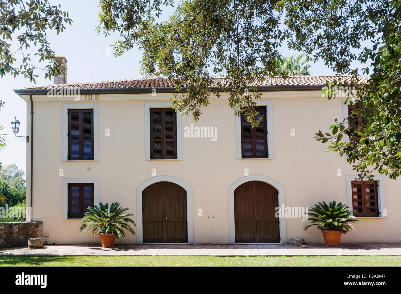 Farm house that produces mozarella Stock Photo - Alamy