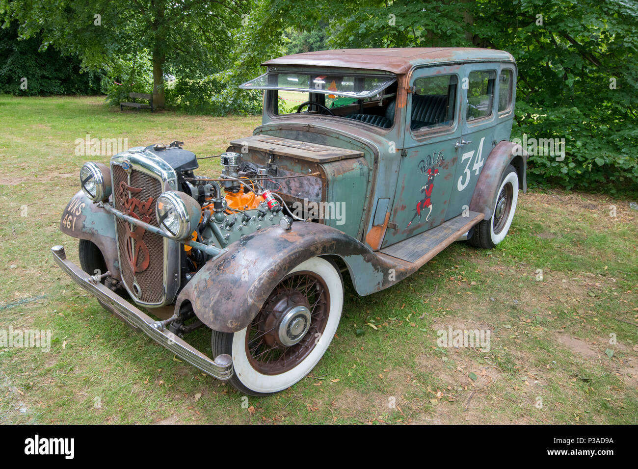 Vintage V8 Ford Prefect Rat Car Stock Photo - Alamy