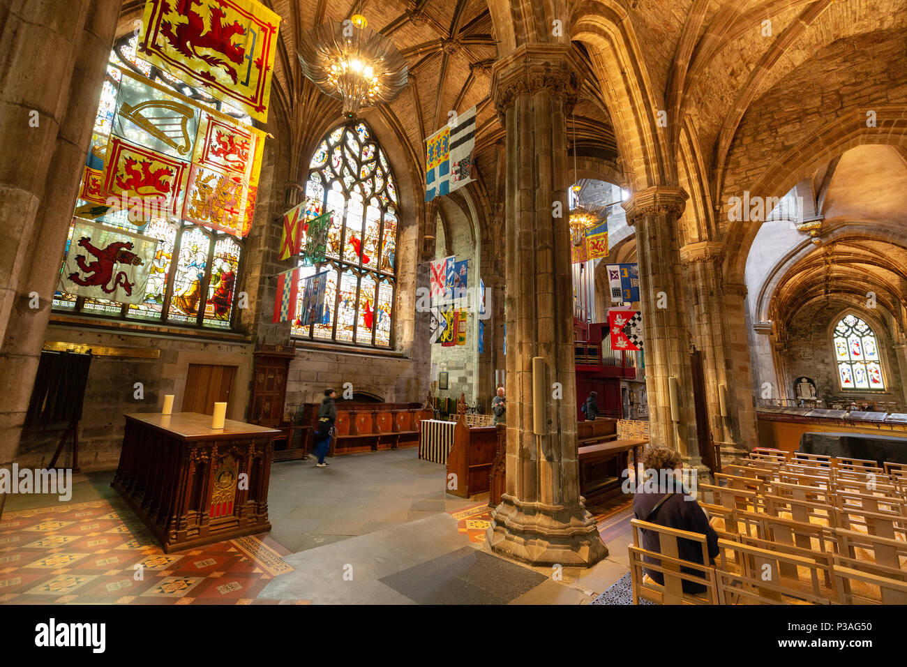 Church of scotland interior hi-res stock photography and images - Alamy