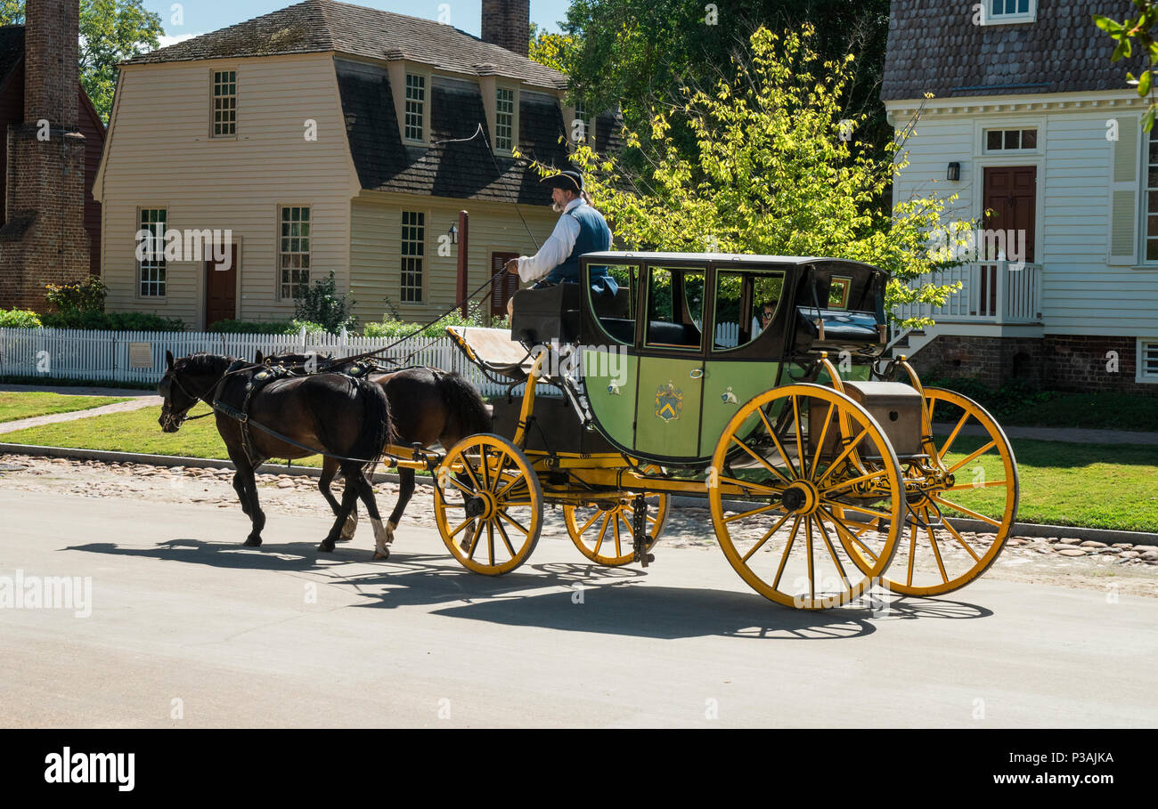 Horse drawn carriage in Colonial Williamsburg Stock Photo - Alamy
