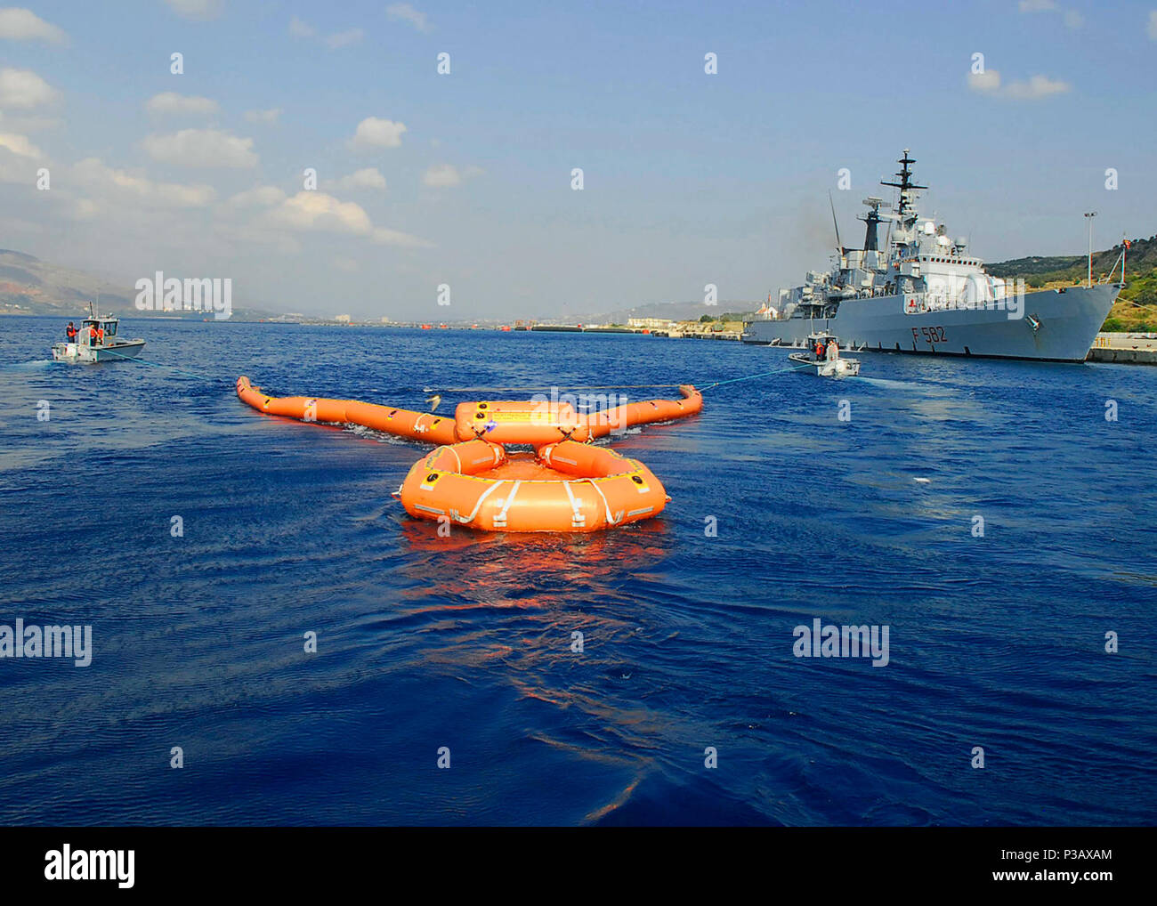 Oil spill containment system hi-res stock photography and images - Alamy