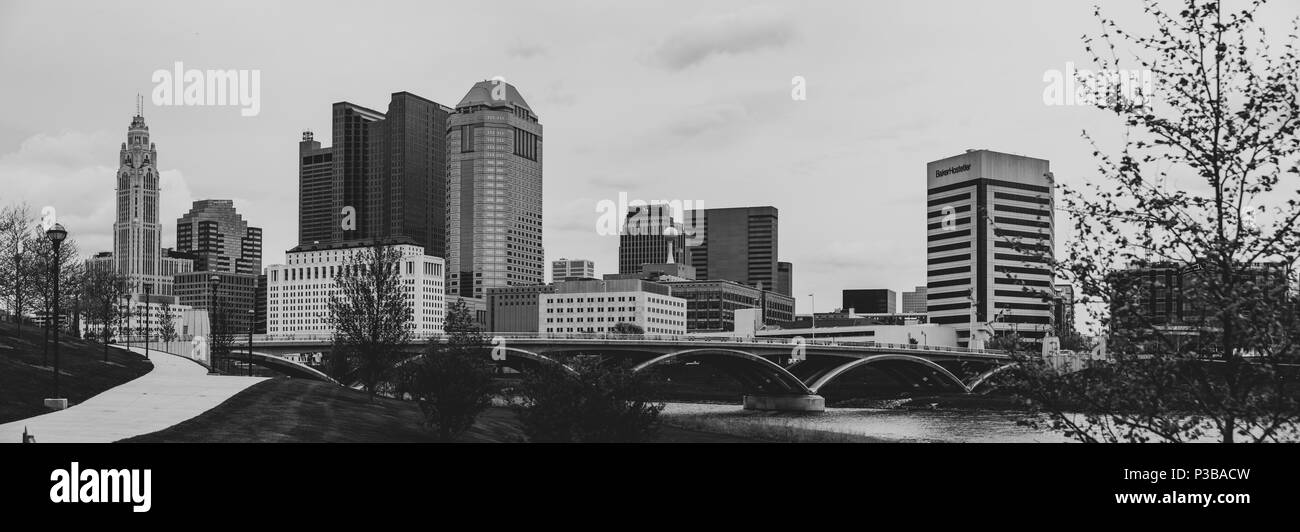 Columbus skyscraper Black and White Stock Photos & Images - Alamy