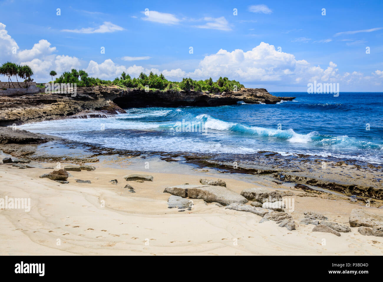 View from Sunset Point beach at Sandy Bay, Nusa Lembongan, Indonesia ...