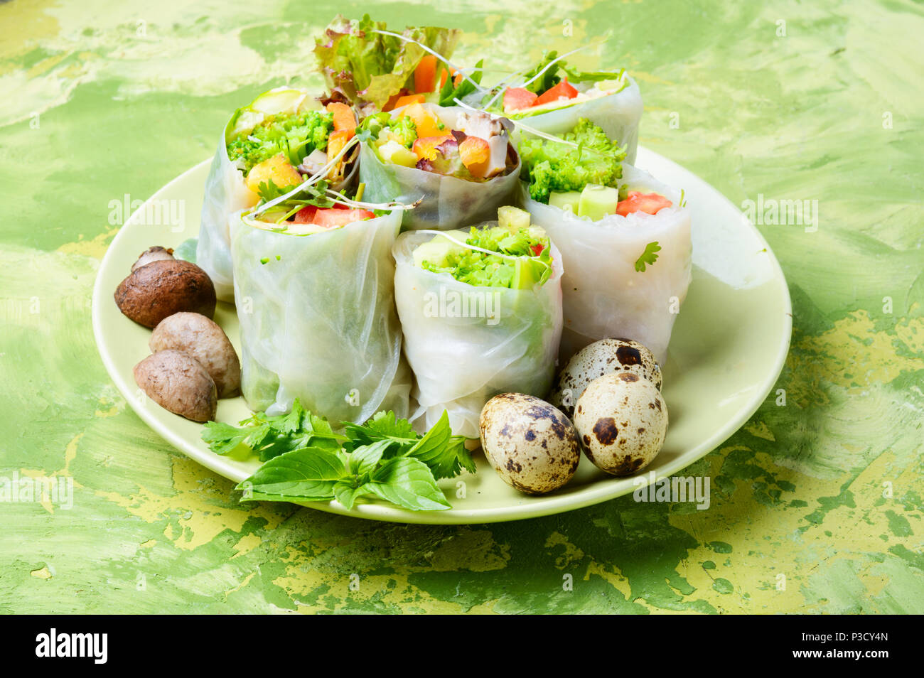 Asian spring rolls hi-res stock photography and images - Alamy