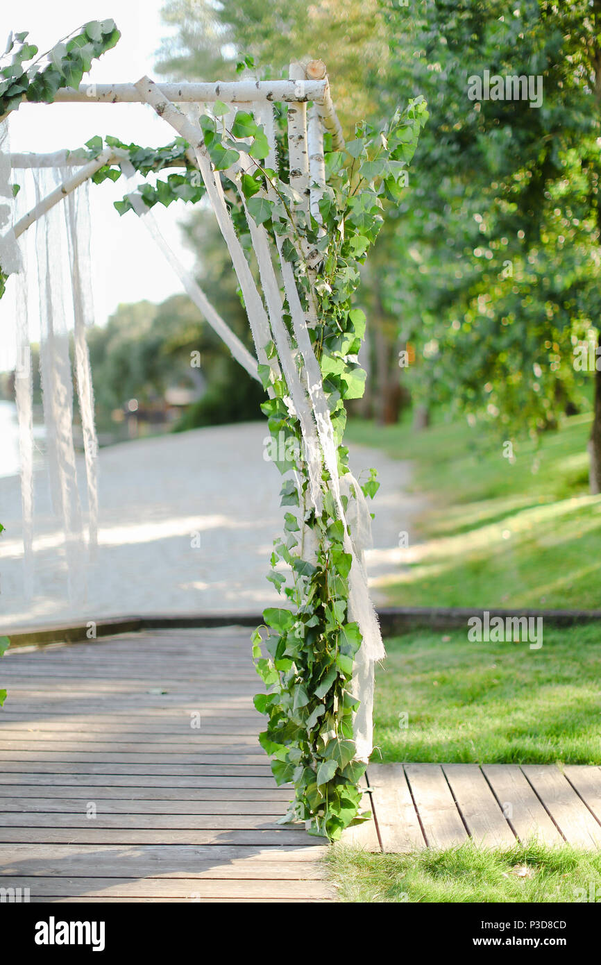 Birch arch hi-res stock photography and images - Alamy