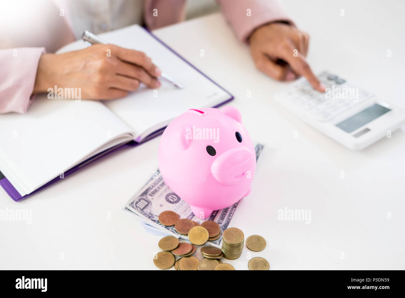 business man counting money at the table, accounting concept Stock ...