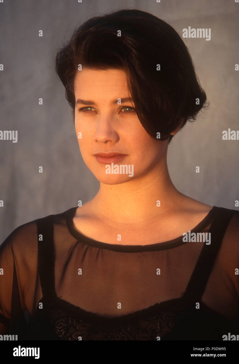 LOS ANGELES, CA - OCTOBER 25: (EXCLUSIVE) Actress Daphne Zuniga poses ...