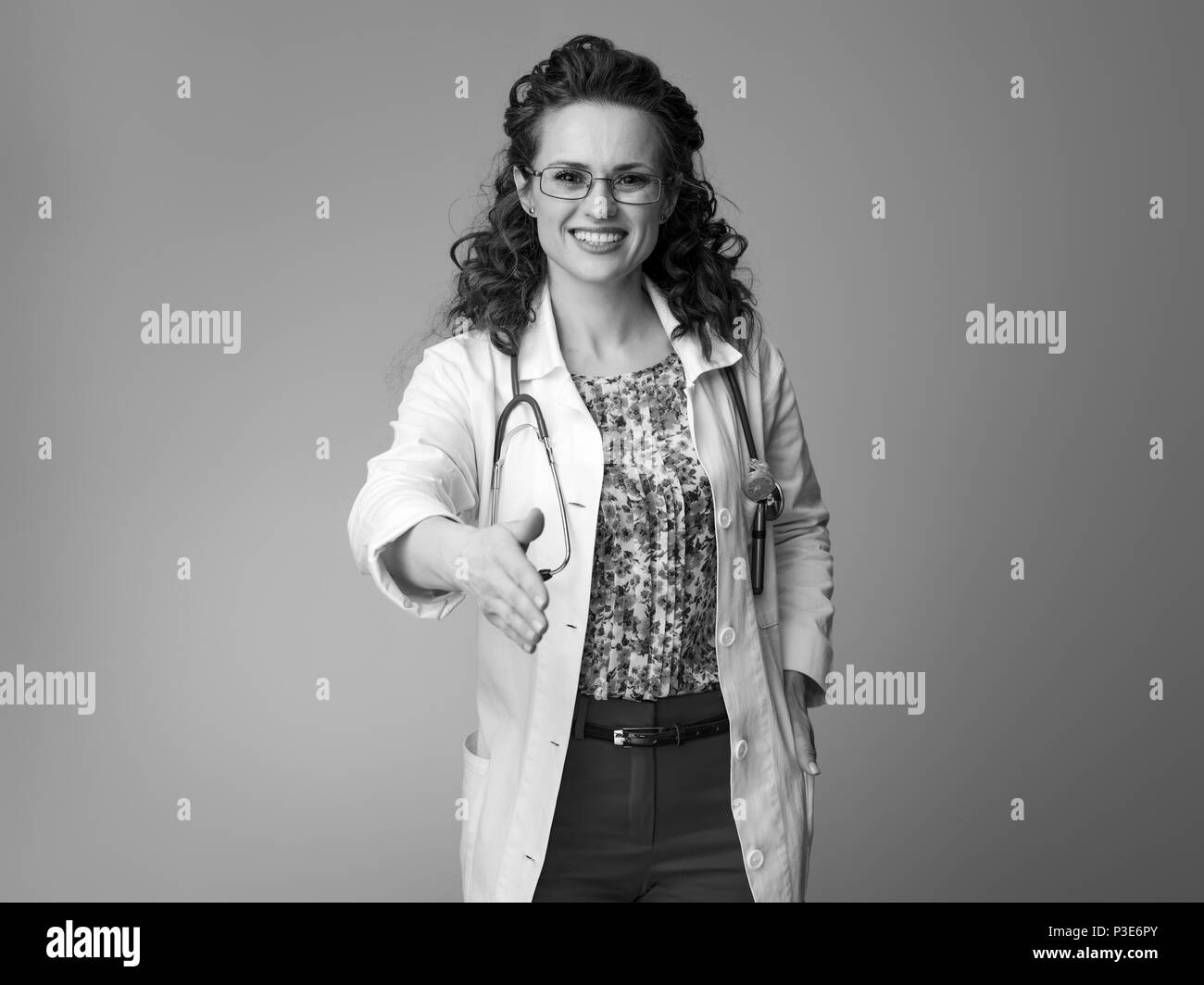 Doctor handshake isolated Black and White Stock Photos & Images - Alamy