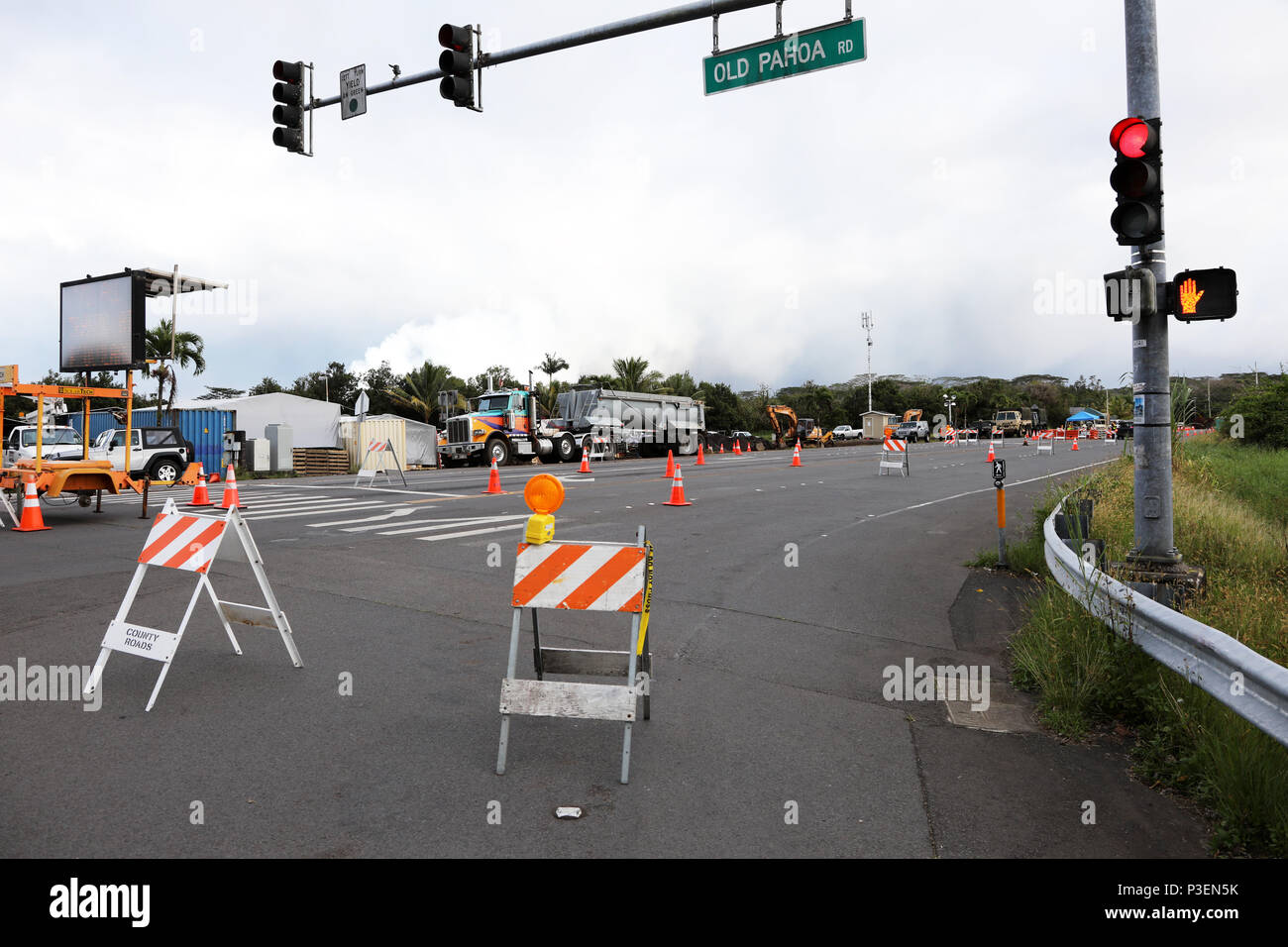 Hawaii lava road sign hi-res stock photography and images - Alamy