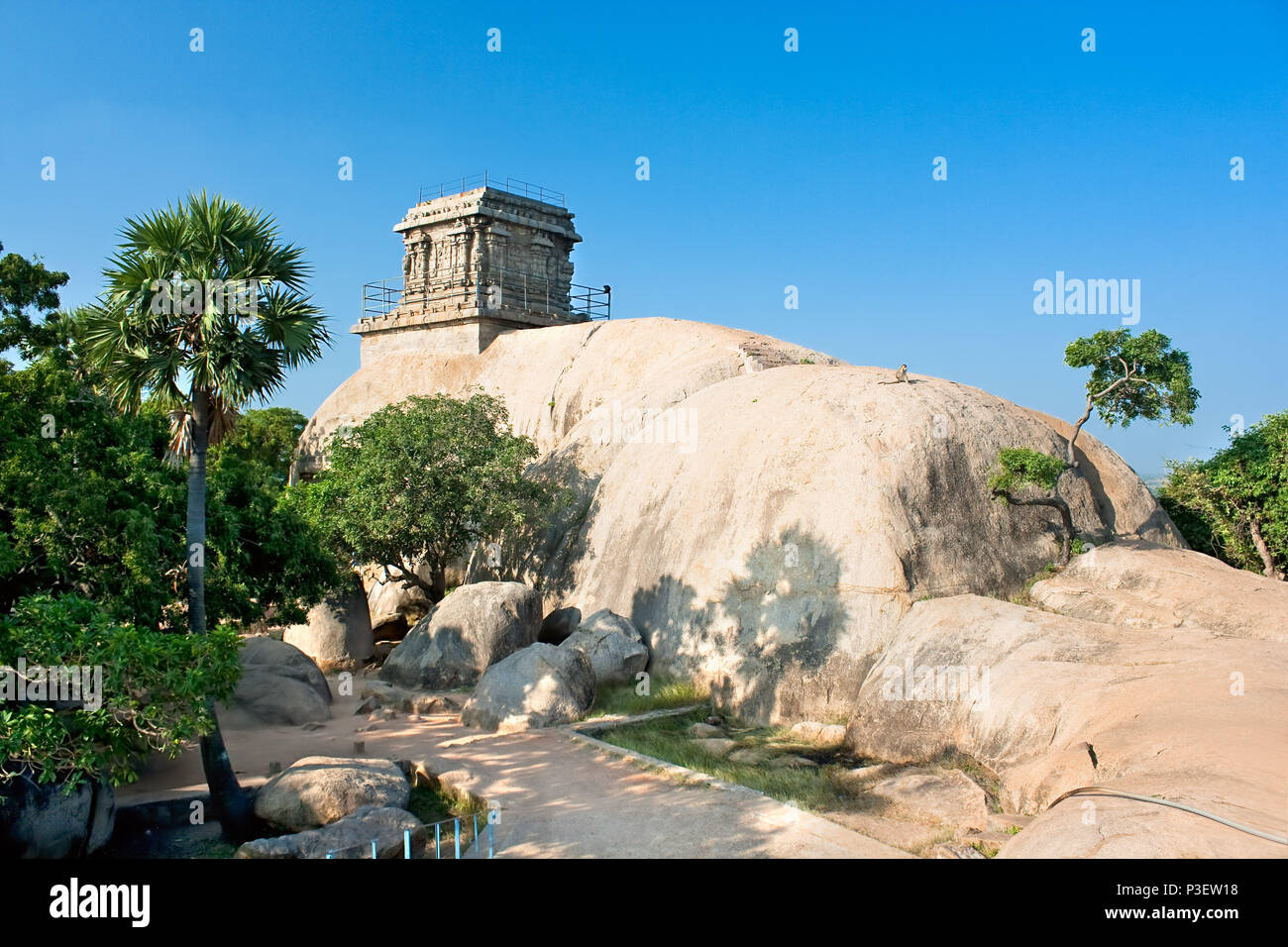 Mandapam shiva temple on top main hill in Mamallapuram , Tamil Nadu ...