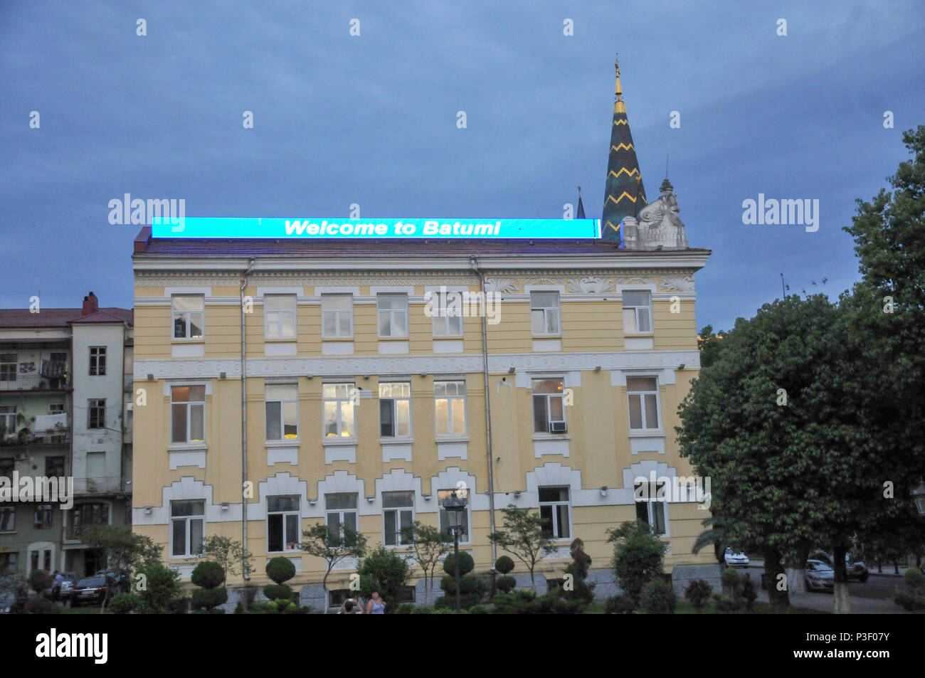 Welcome flats hi-res stock photography and images - Alamy