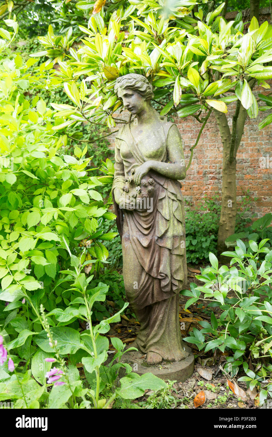 Classical style female cast iron statue figure statue, The Walled ...