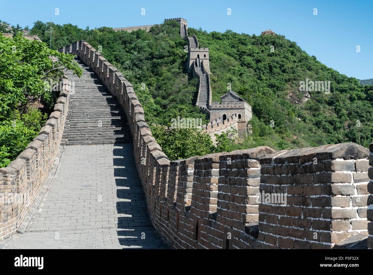 The famous Great Wall of China, one of the seven wonders of the world ...