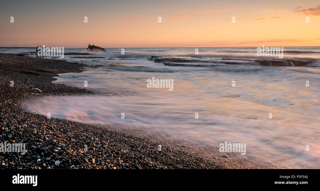 Wavy ocean hi-res stock photography and images - Alamy