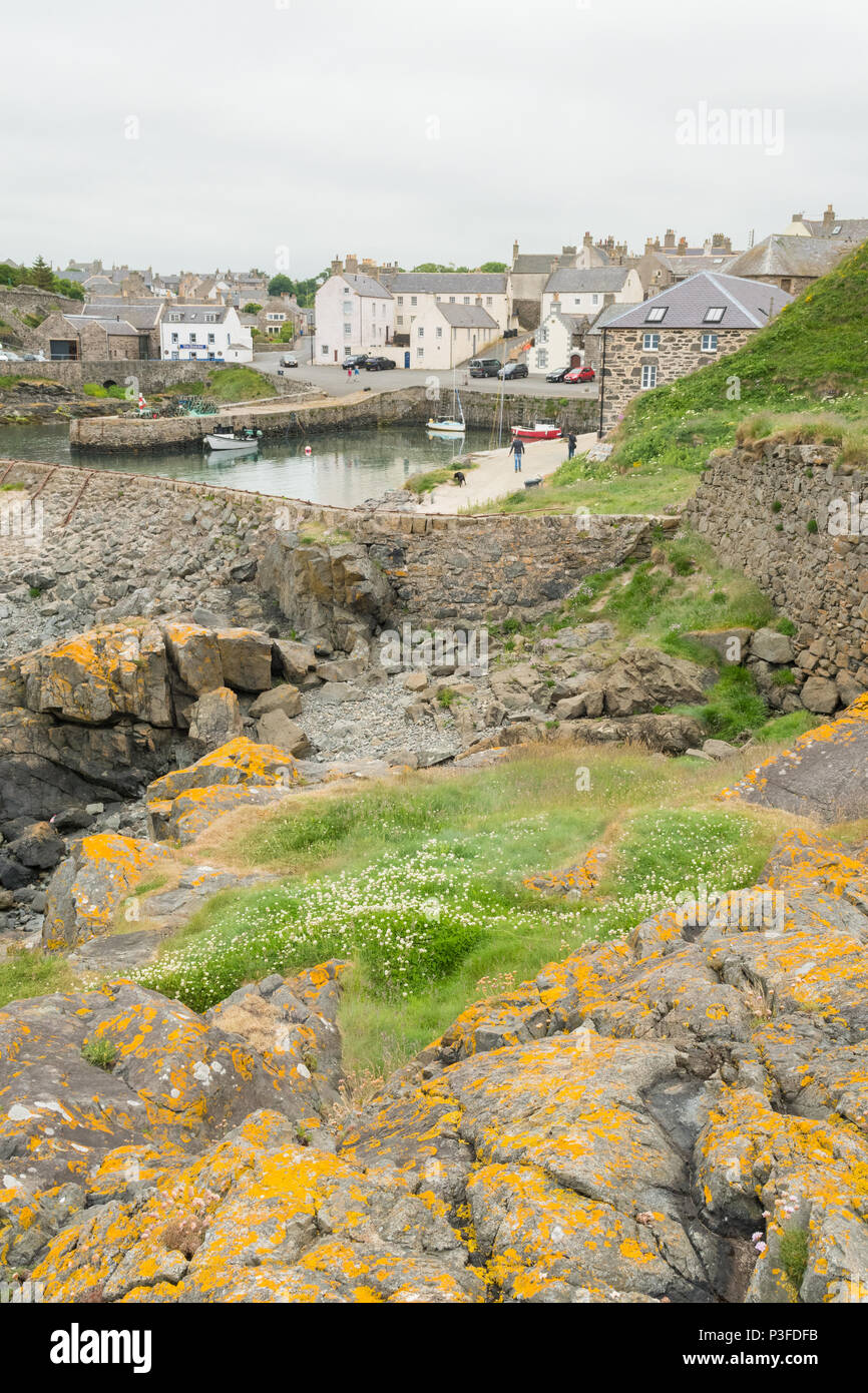 Portsoy village hi-res stock photography and images - Alamy