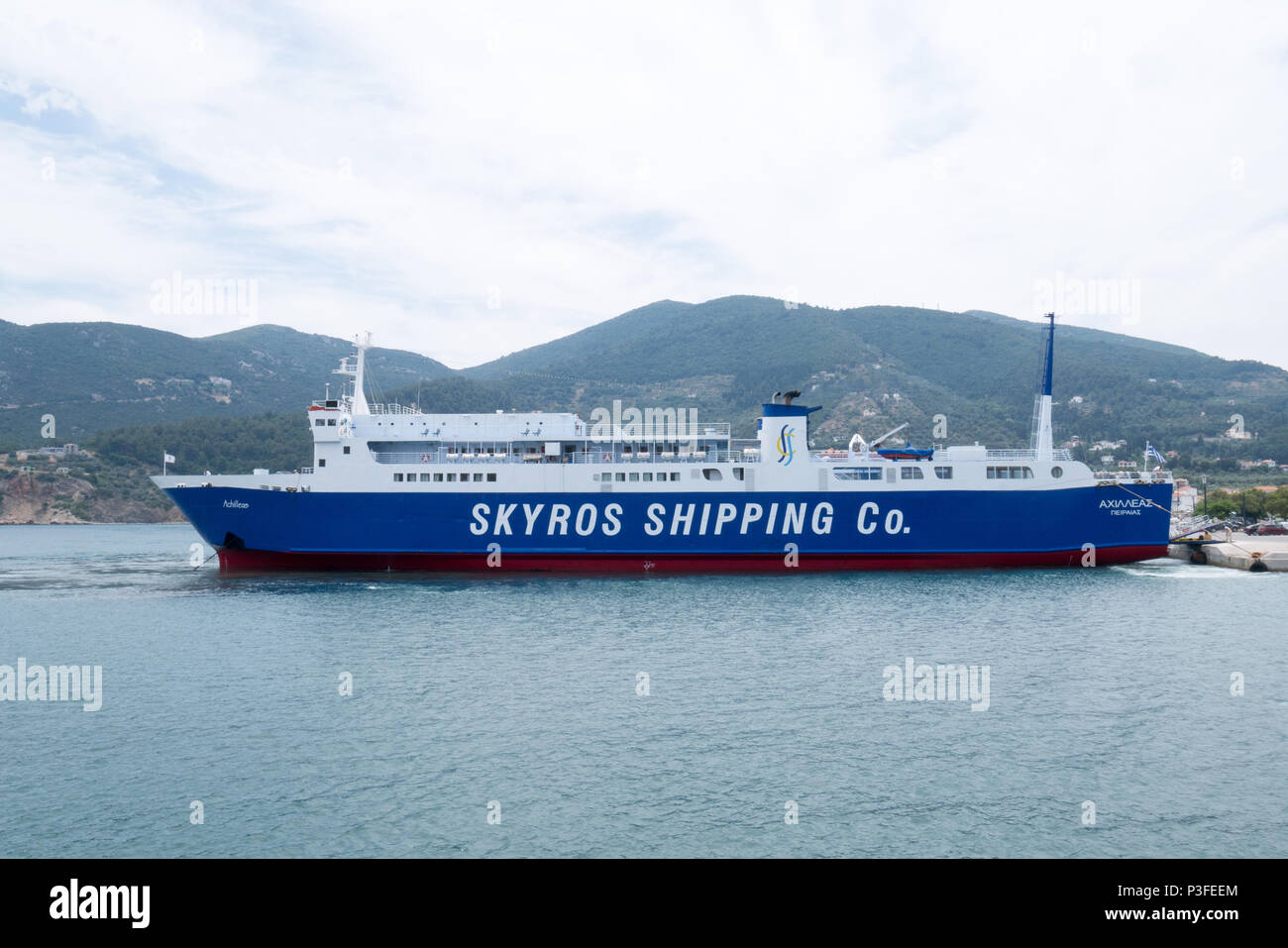 Boats and shipping Stock Photo - Alamy