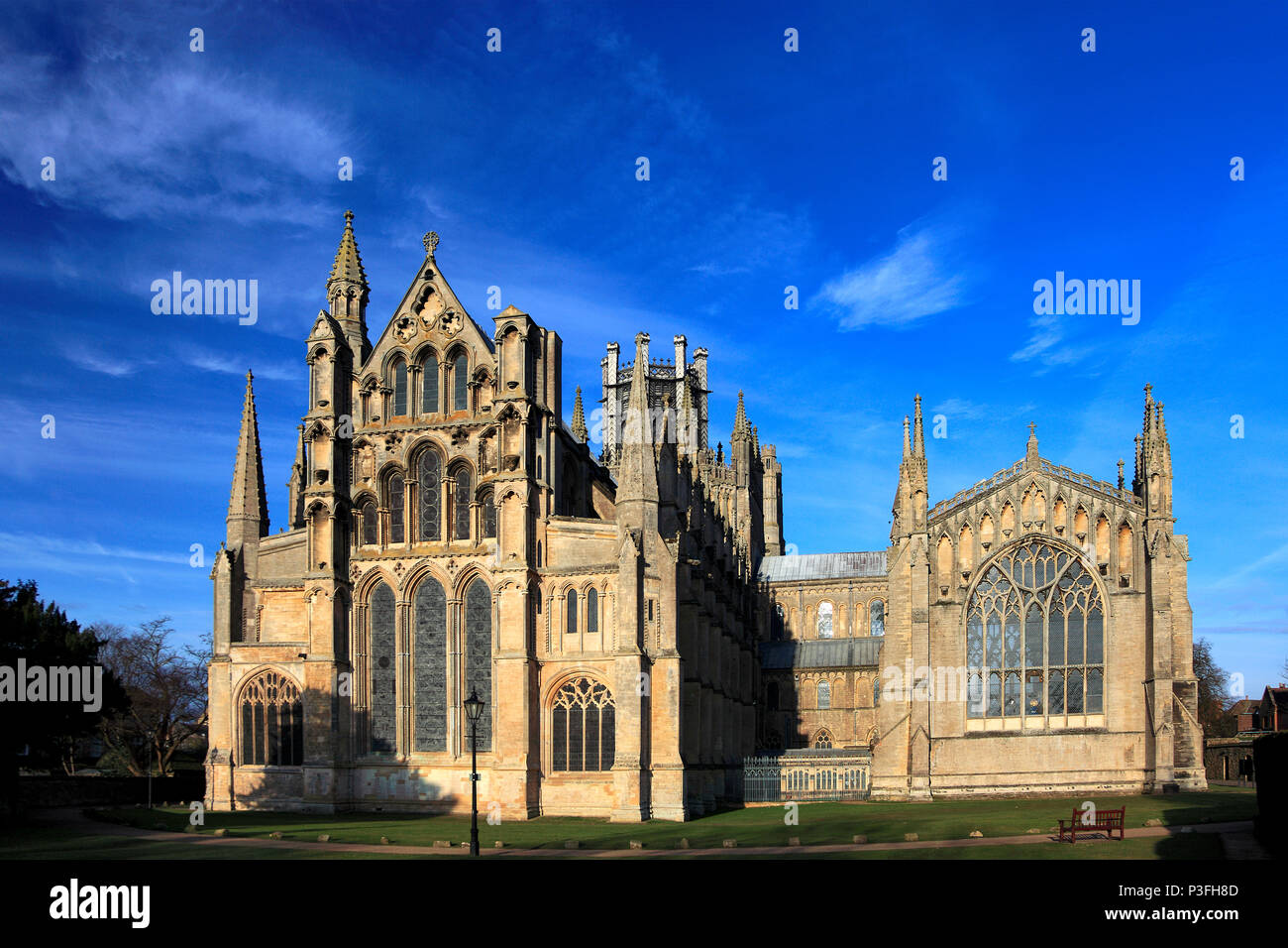 Spring Colours, Ely Cathedral, Ely City, Cambridgeshire, England, UK ...