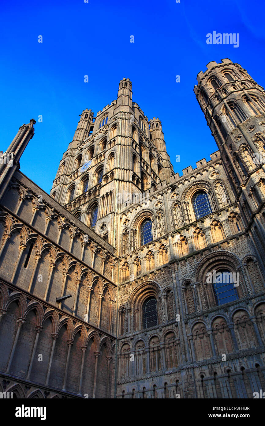 Spring Colours, Ely Cathedral, Ely City, Cambridgeshire, England, UK ...