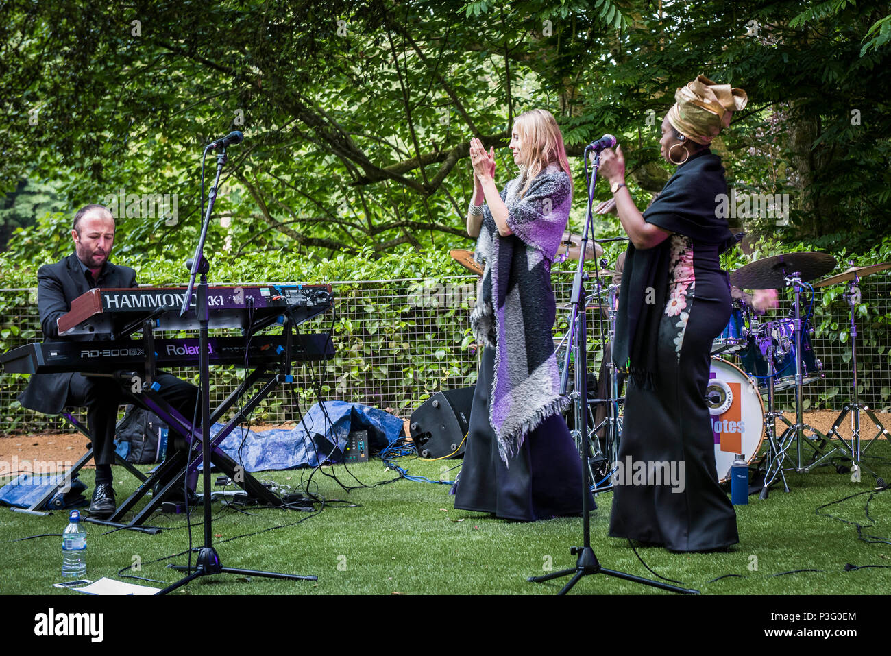 The Grace Notes performing at Trebah Garden amphitheatre in Cornwall ...
