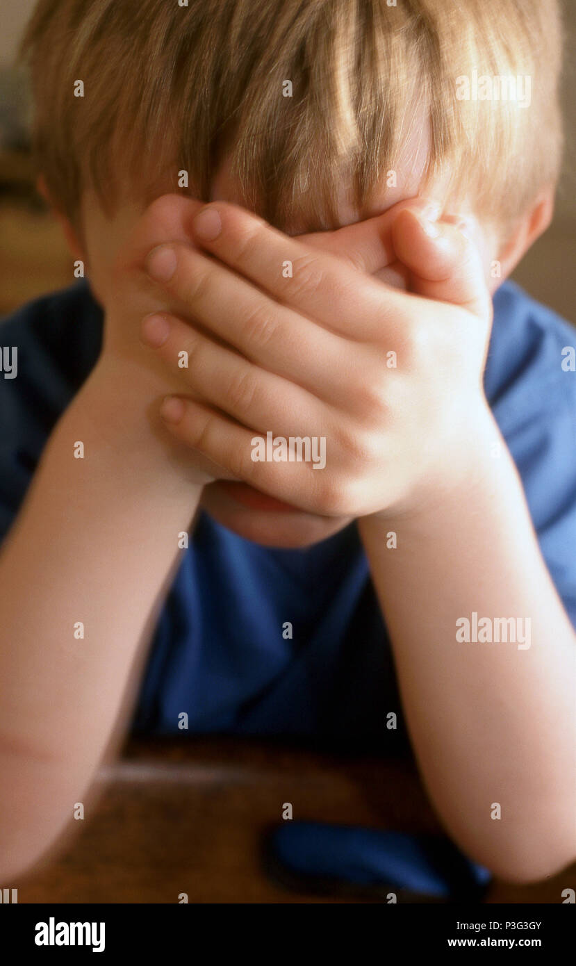 Toddler hiding hi-res stock photography and images - Alamy