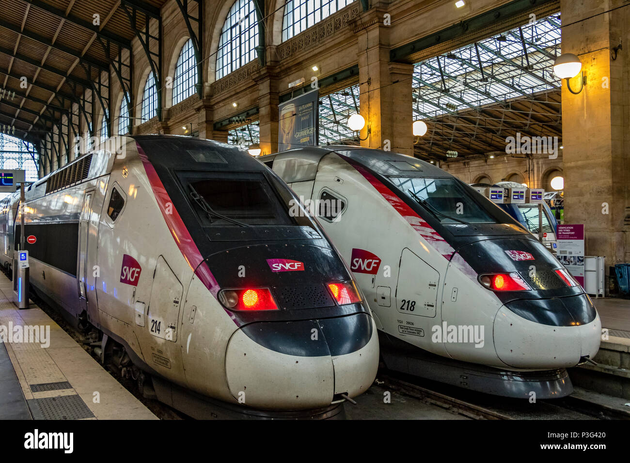 Gare du Nord station in Paris Stock Photo - Alamy