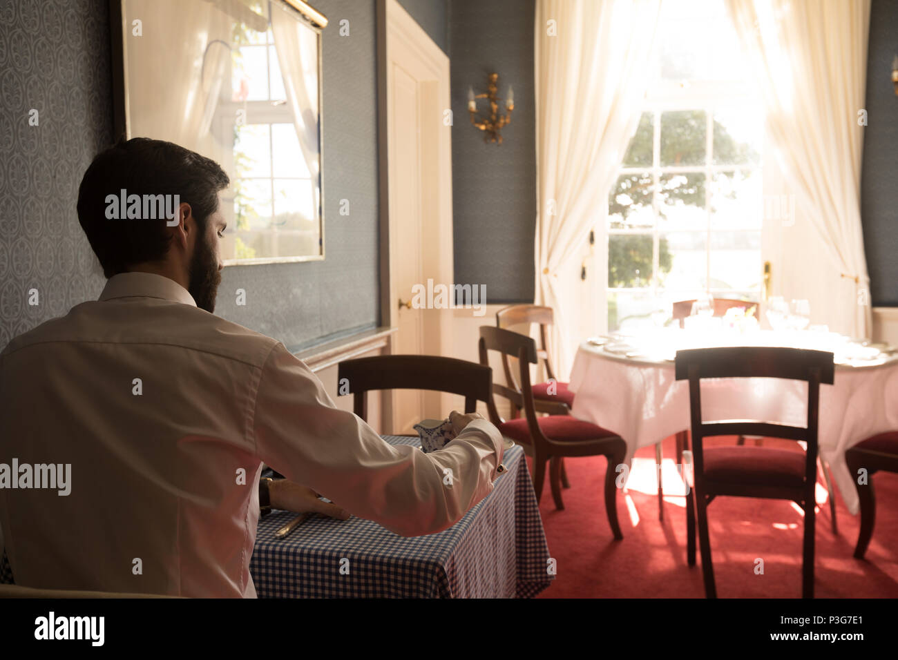 Man tea suit hi-res stock photography and images - Alamy