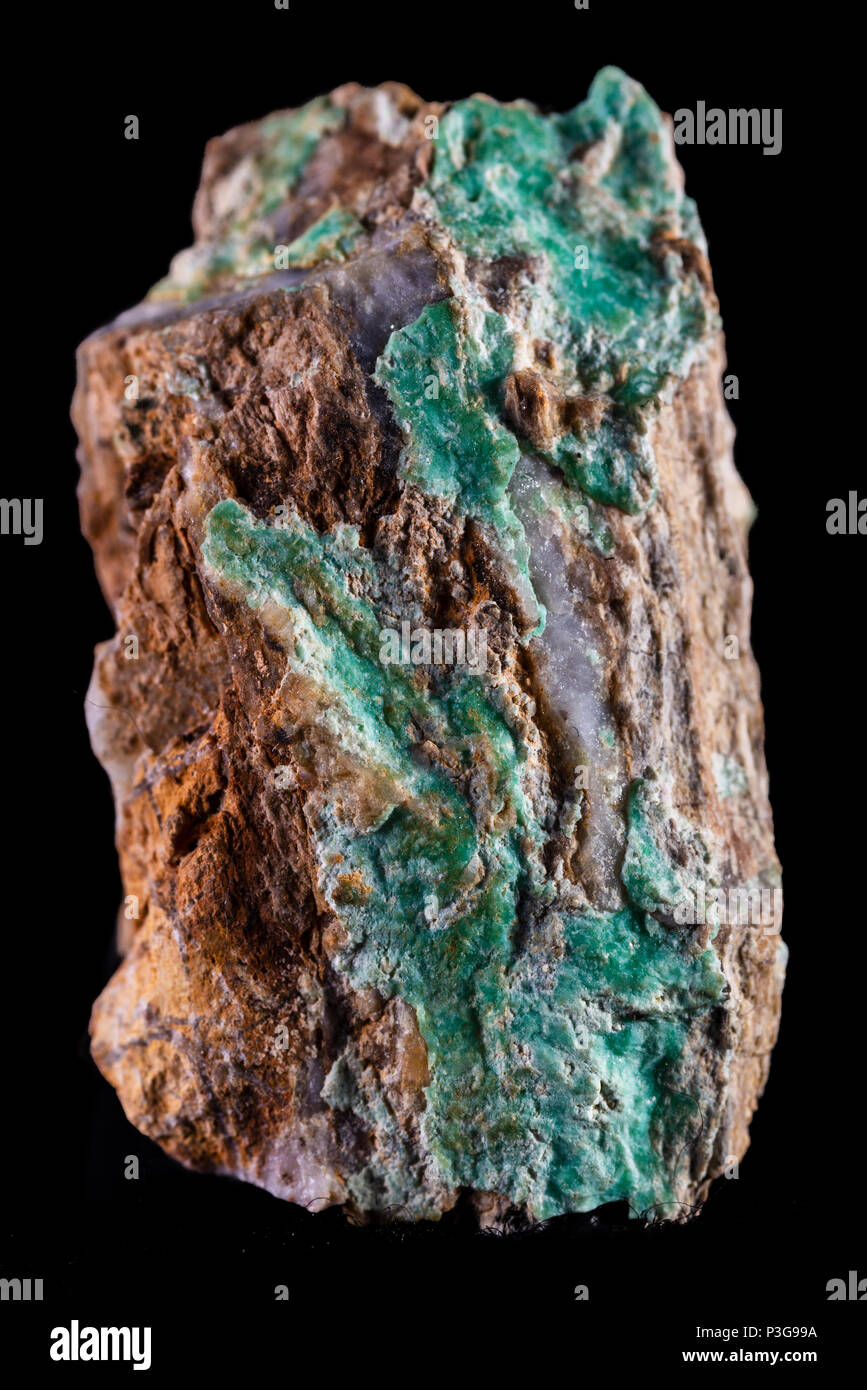 Raw turquoise crystal hi-res stock photography and images - Alamy