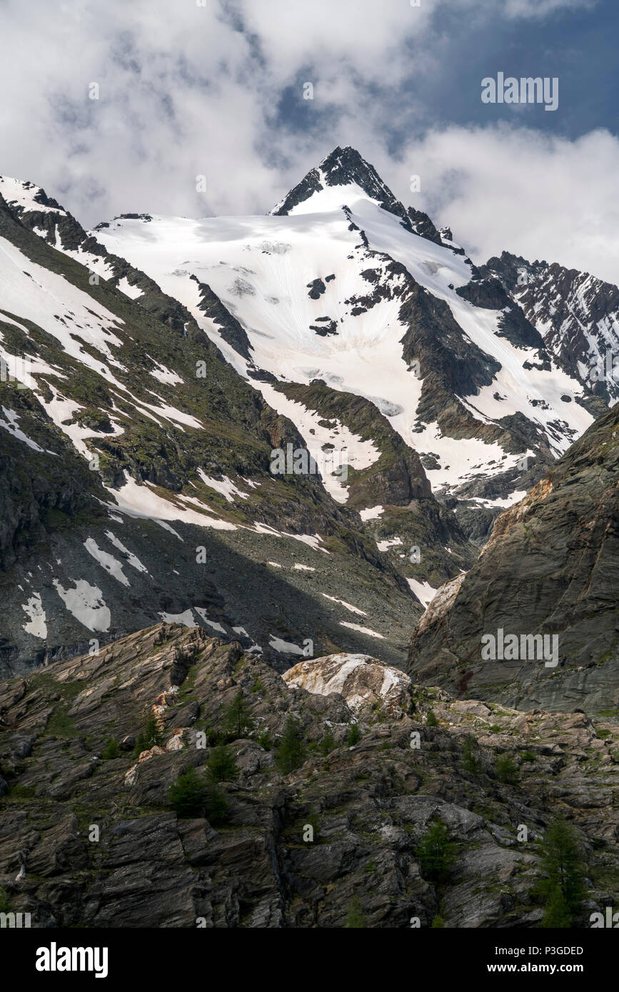 Glockner hochalpenstrasse hi-res stock photography and images - Alamy