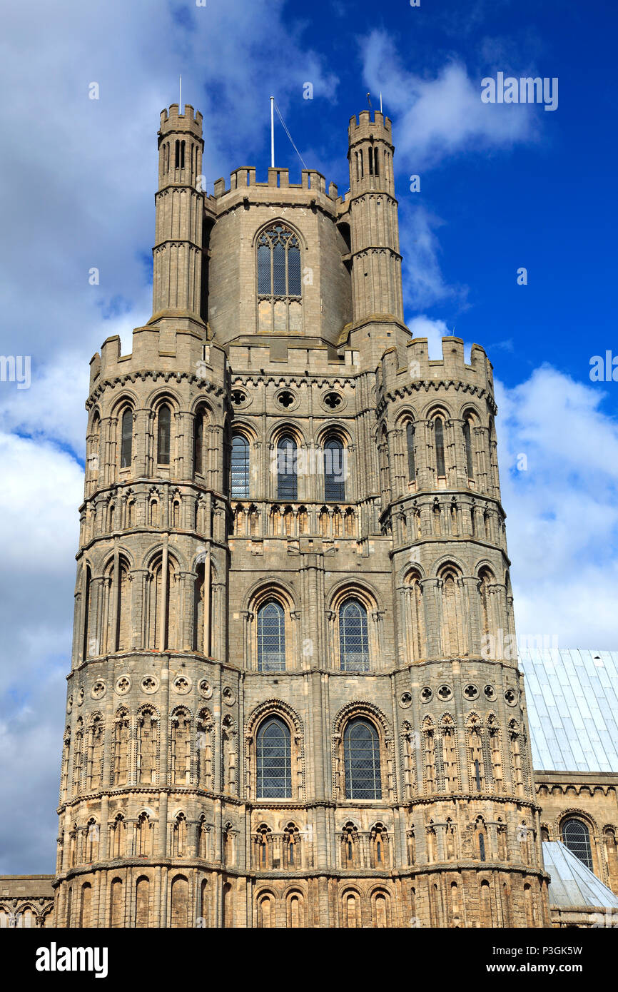 Spring Colours, Ely Cathedral, Ely City, Cambridgeshire, England, UK ...