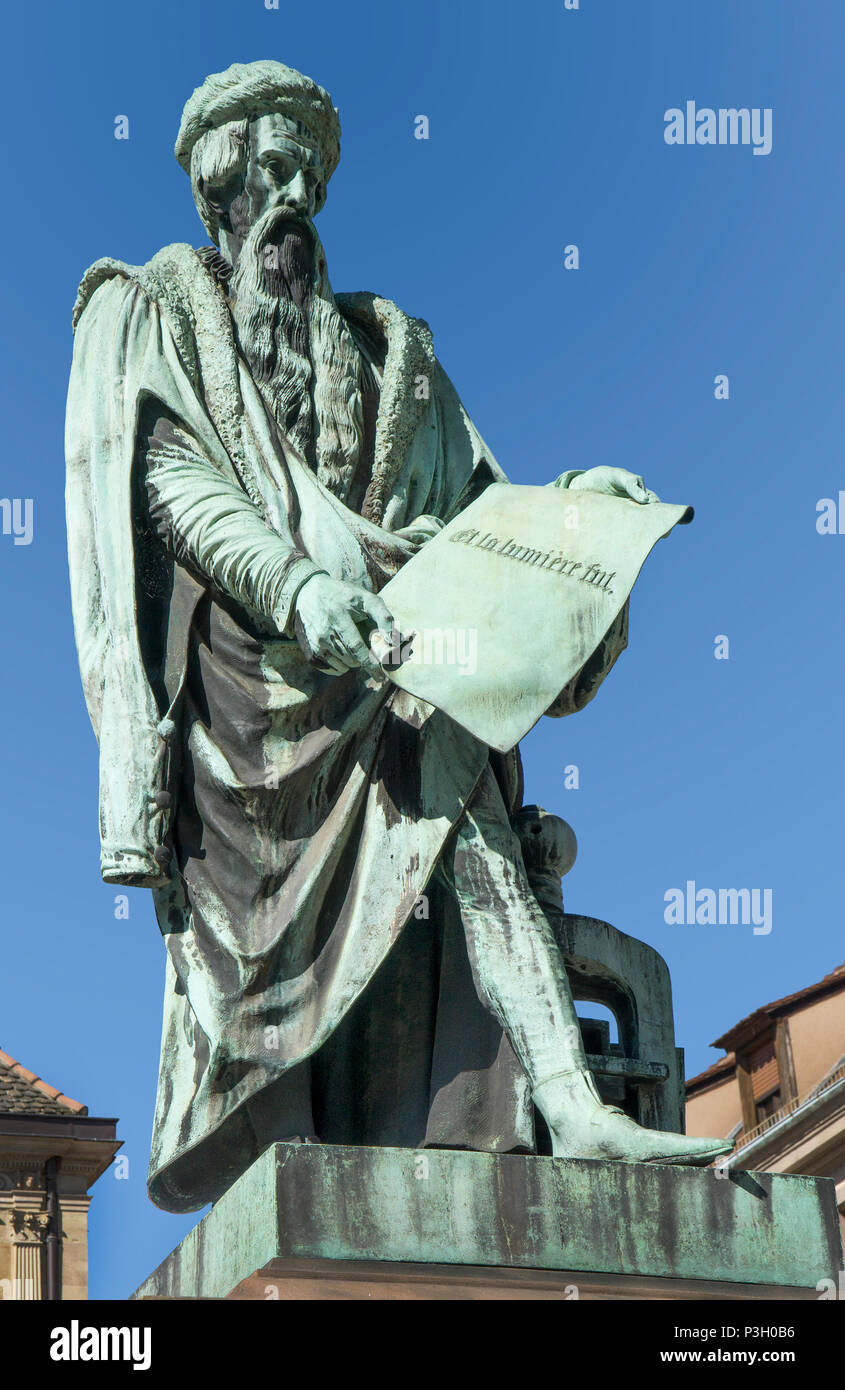 Johannes gutenberg printing press hi-res stock photography and images ...
