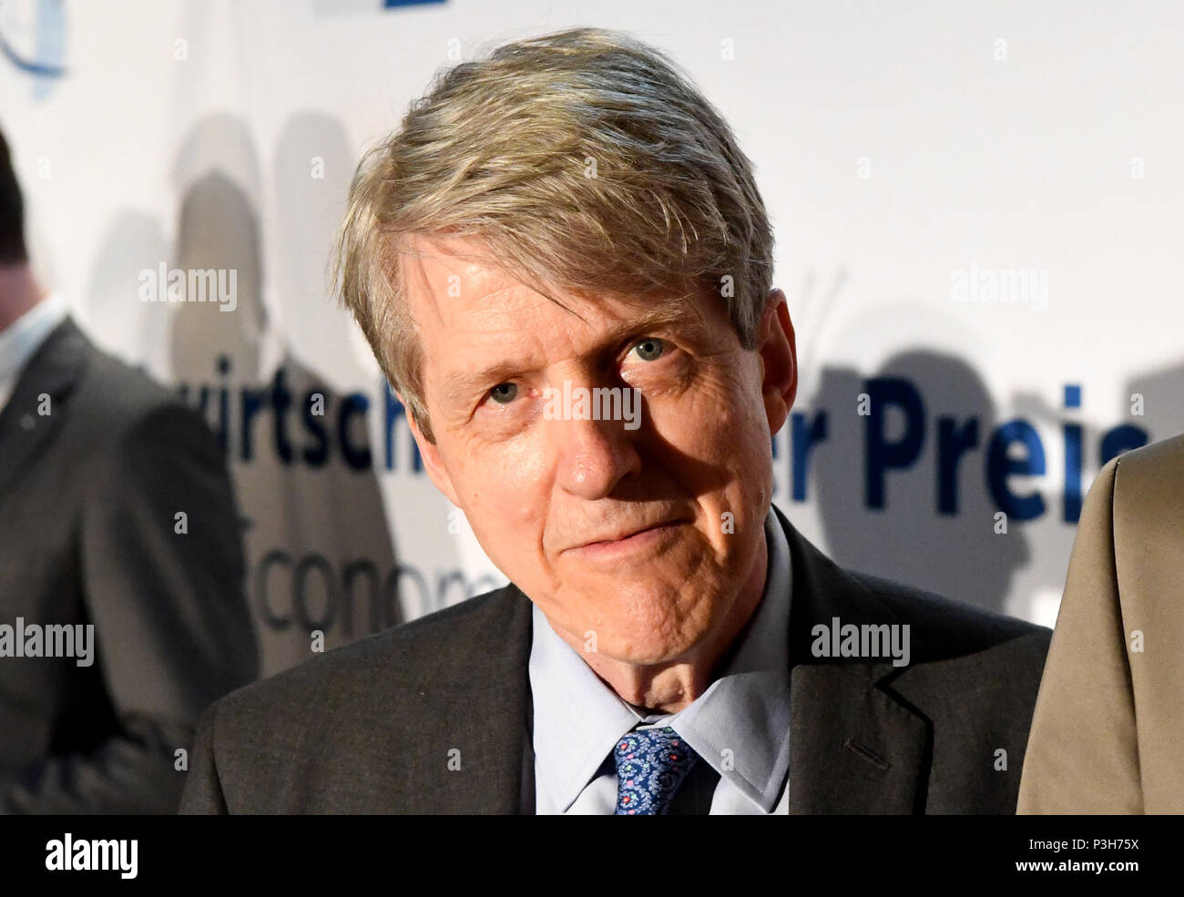 Robert shiller 2018 hi-res stock photography and images - Alamy