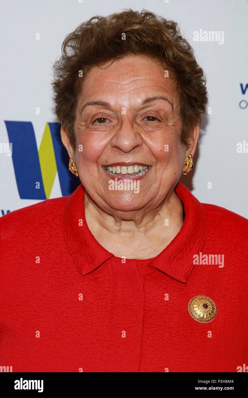 Donna shalala hi-res stock photography and images - Alamy