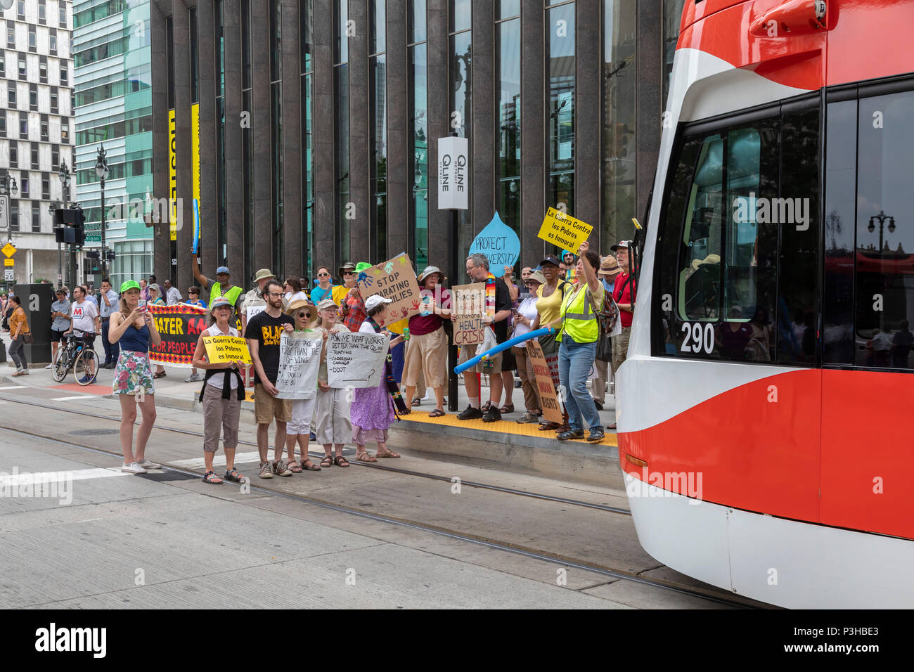 Public poverty hi-res stock photography and images - Alamy