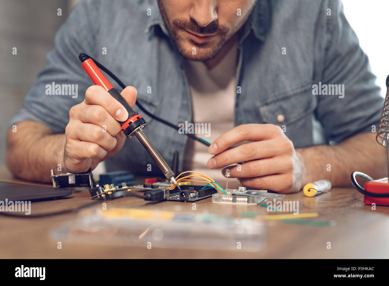 Mechatronics engineering hi-res stock photography and images - Alamy